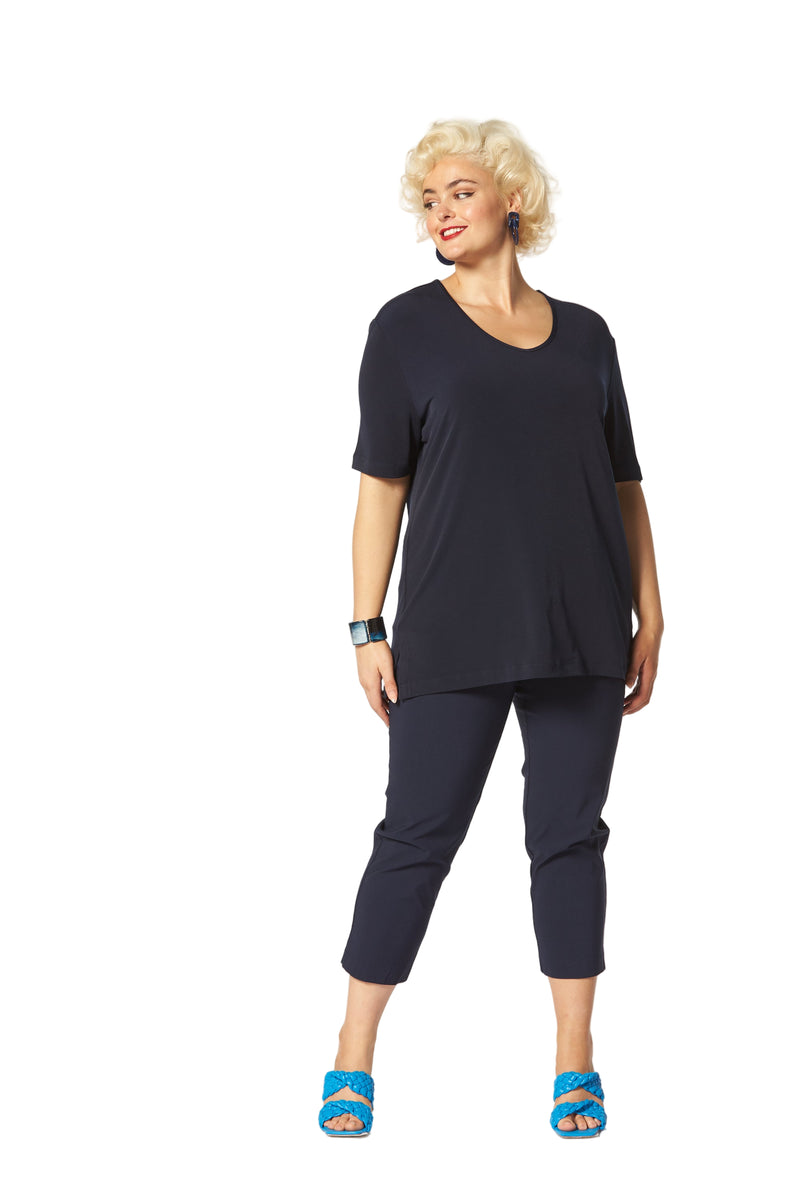 CLASSIC VEE NECK TEE – My Size